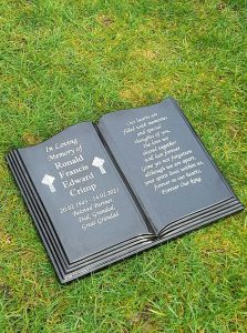 Headstone Designs: 11 Unique and Usual Headstone Designs